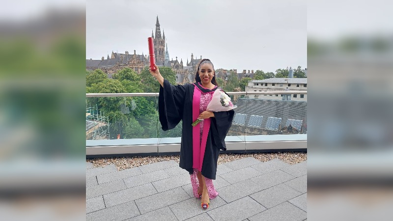 FROM A MUD MIXING LITTLE GIRL IN LAE, PNG TO DR. YALINU POYA IN GLASGOW ...