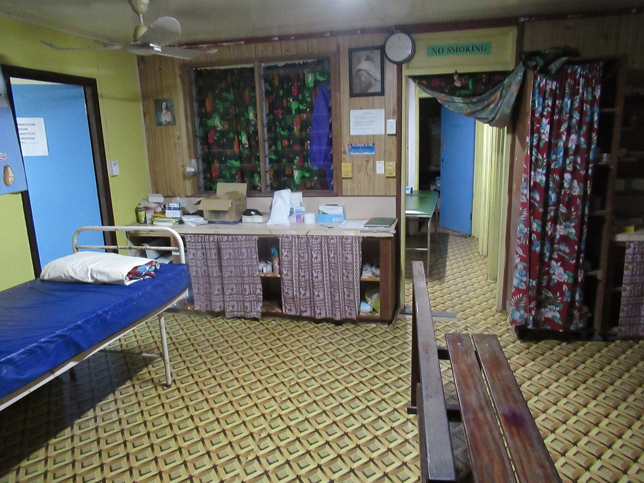 BSP VANIMO POWERS UP HEALTH CENTRE : PNG Haus Bung