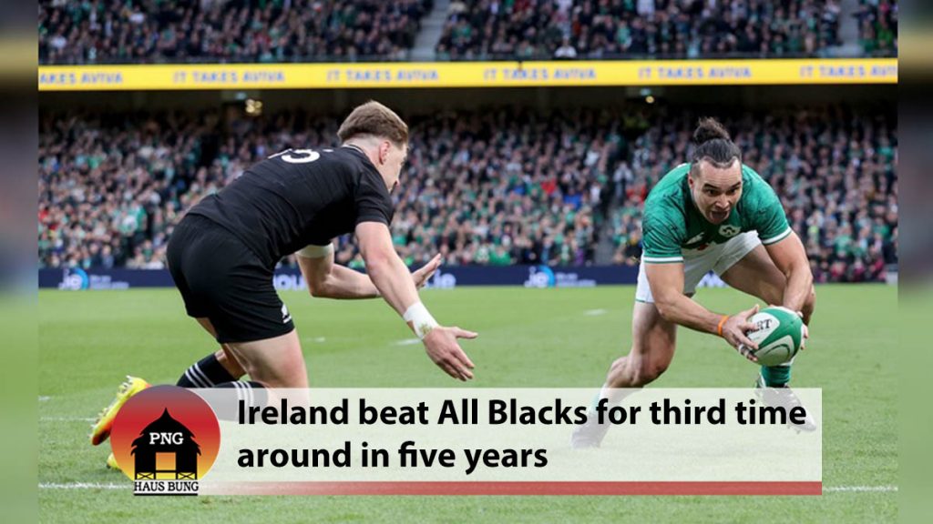 JAMIE WALL: ALL BLACKS DROWN IN THE GREEN ROOM : PNG Haus Bung