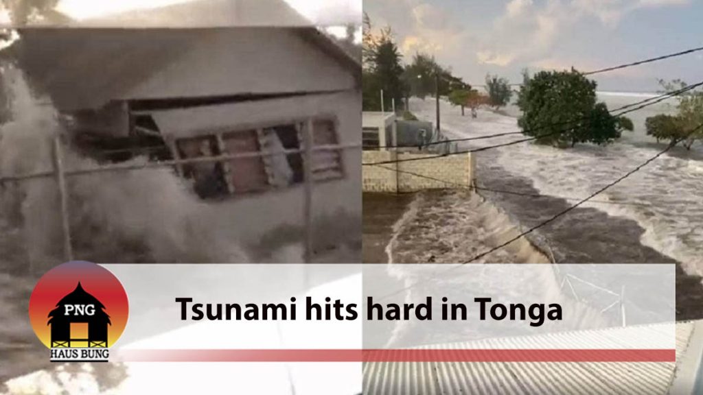 TSUNAMI WAVES CRASH THROUGH HOMES IN TONGA AFTER UNDERWATER VOLCANO ...