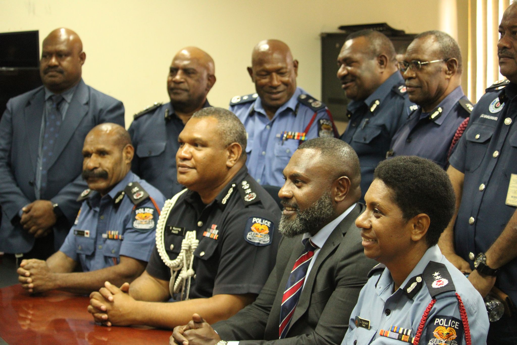 “POLICE COMMISSIONER SETS THE BENCHMARK” TSIAMALILI : PNG Haus Bung