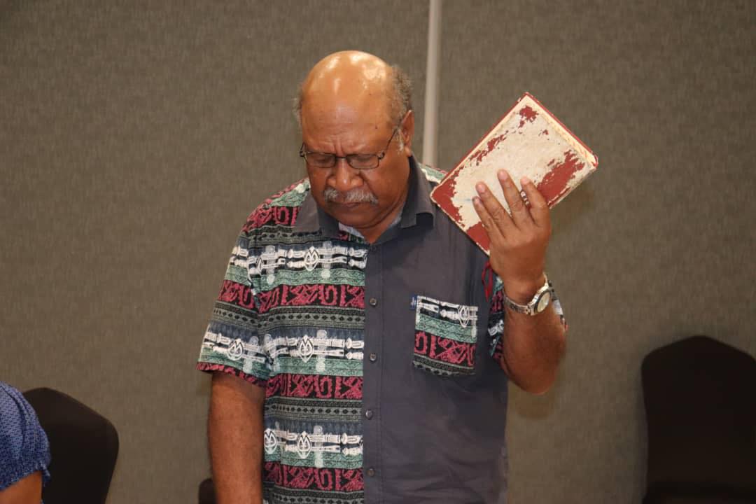 MIRISIM SWORN-IN AS CHAIRMAN OF TELEFOMIN DDA : PNG Haus Bung