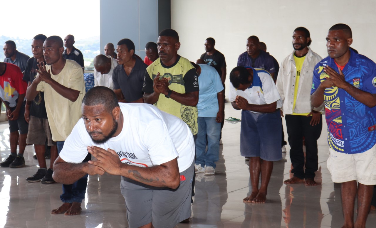 NCDC TRAINS AND EMPOWERS BOROKO YOUTHS : PNG Haus Bung