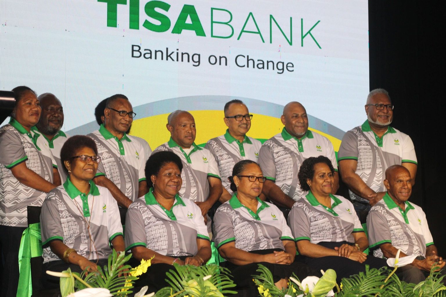 TISA RECOGNIZES ITS LONG SERVING STAFF MEMBERS : PNG Haus Bung