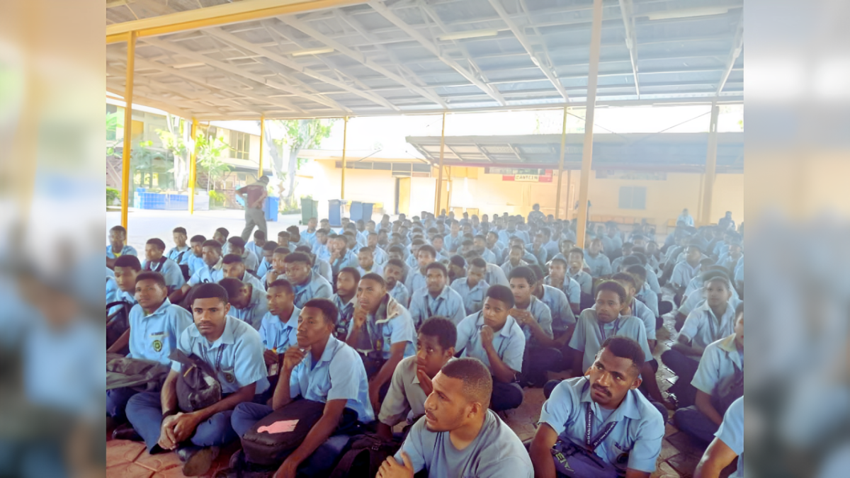 DE LA SALLE SECONDARY SCHOOL TAKES PART IN SENISIM PNG PROGRAM : PNG ...