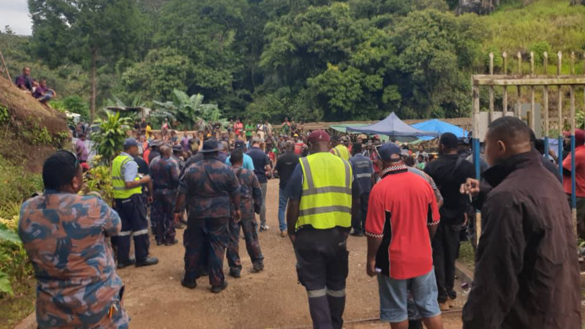 POLICE GOING AFTER 2 KOIARI LEADERS FOR STAGING UNLAWFUL PROTEST : PNG ...