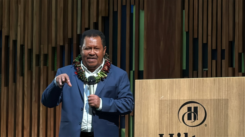 TRANSFORMING WOODLARK ISLAND| EDENYA RESORT : PNG Haus Bung